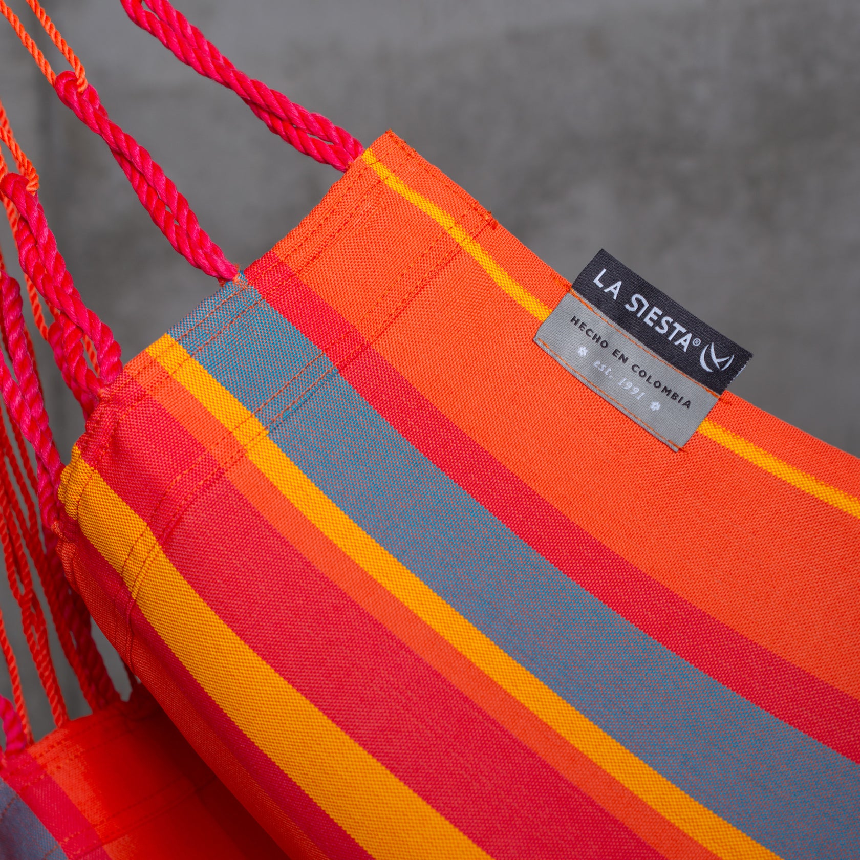 Udine Outdoor Toucan - Weather-Resistant Hammock Chair with FSC ...